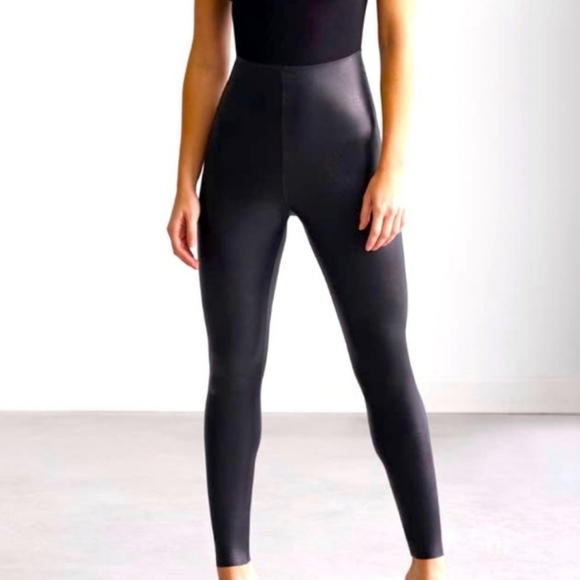 Commando | Pants & Jumpsuits | Xl Commando Leggings | Poshmark